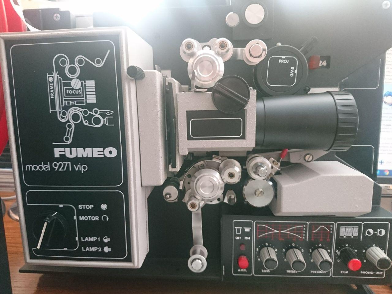 MI MUNDO EN SUPER-8: FUMEO 9271 VIP DE 16 MM: UN MODELO, DOS VERSIONES