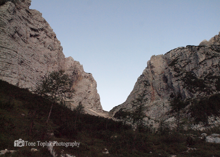 Narava hribi in gore: Dolina Vrata - Bovški Gamsovec-2392m