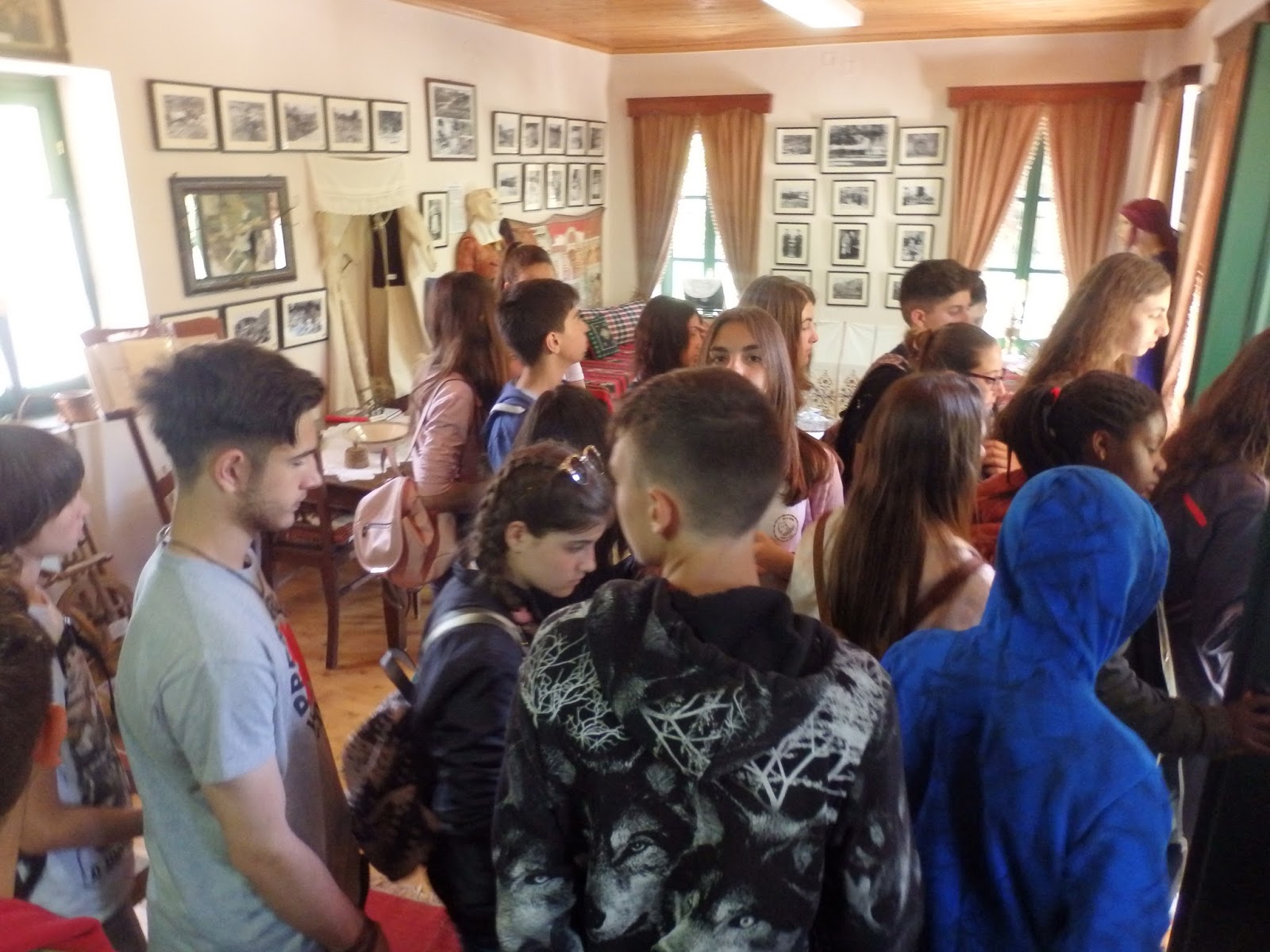 Μένουμε...Δελβινάκι 2: 2017