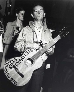 Lightning Strikes : Music and Whatever Else: Woody Guthrie - Asch ...