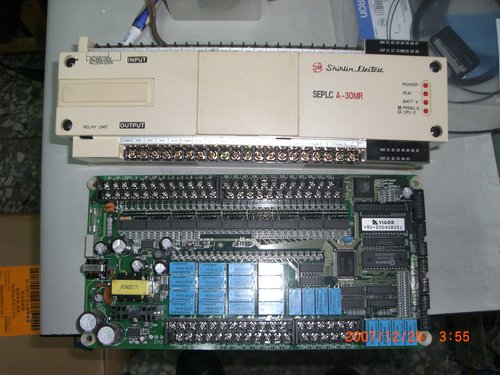 力慶機電自動控制有限公司 plc可程式設計與人機介面規劃: 士林黃色舊型A1 PLC換士林AX1N PLC