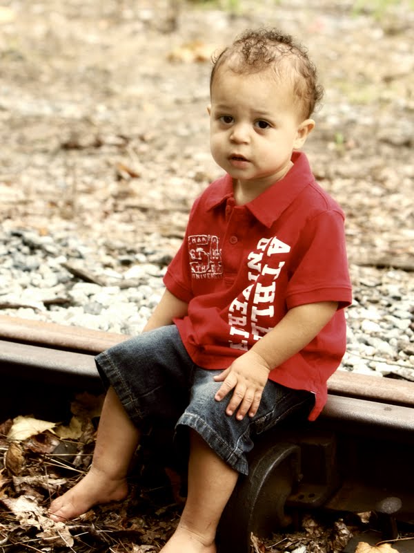 Photography by Esther: Railroad tracks + little boys = Total cuteness