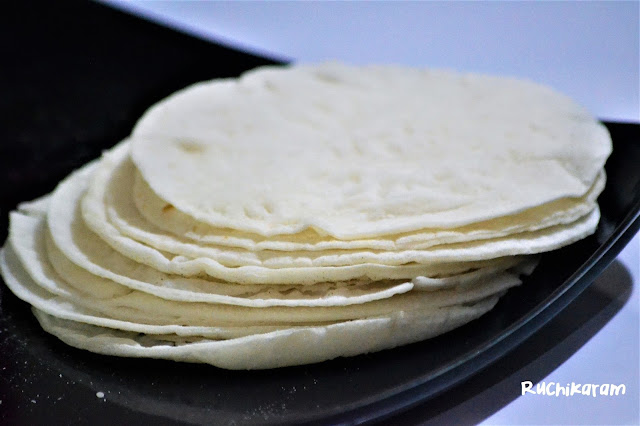 Ruchikaram: Malabar Special Nice Pathiri | Rice Pathiri