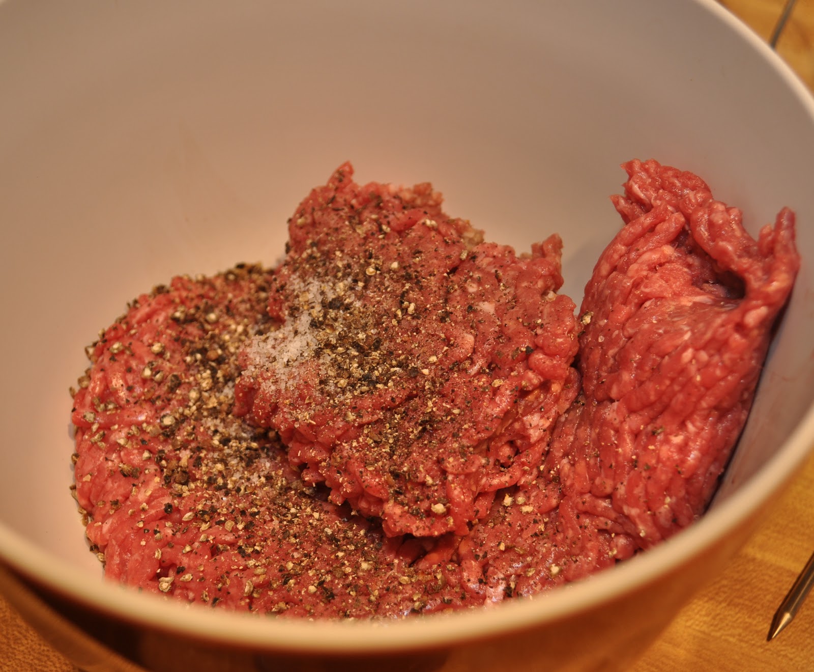 Kate's Kitchen: Bymark Hamburger