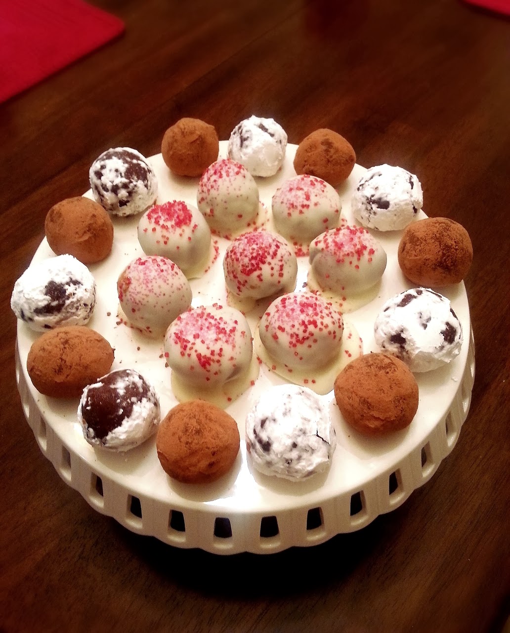 Little Gem: Valentines Day Chocolate Truffles!