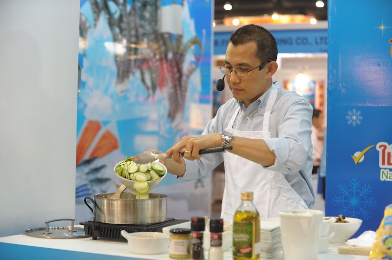 KARB STUDIO: PFP Product, Cooking by KARB at THAIFEX- 25/5/54 -14.00 pm.