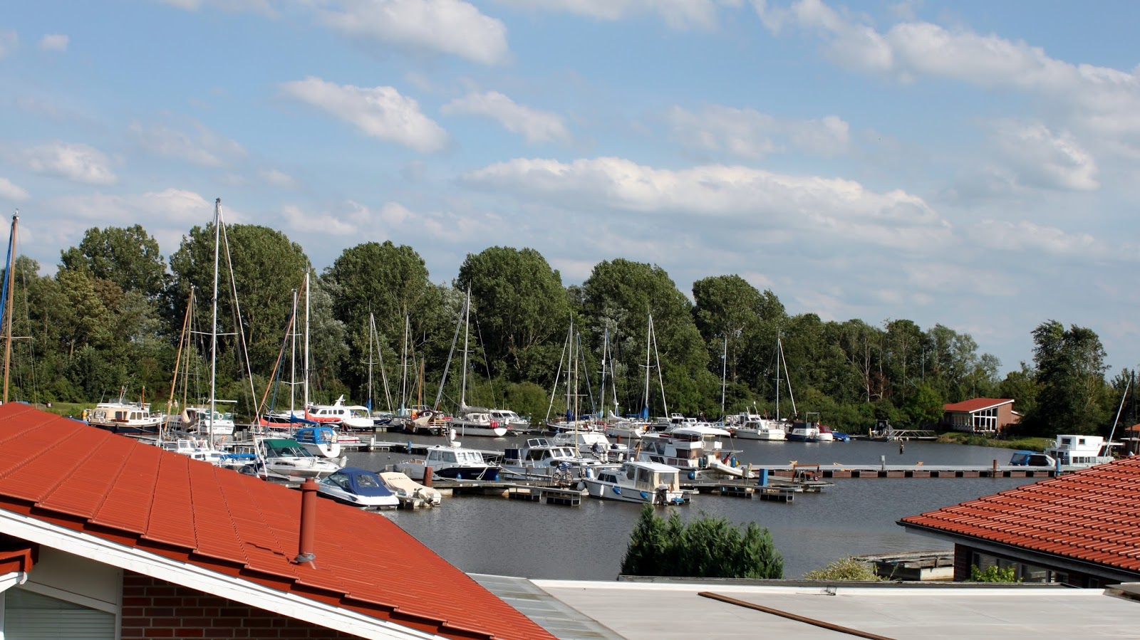 Frisia Oriental: WEENER, LA PEQUEÑA CIUDAD MILENARIA DEL EMS