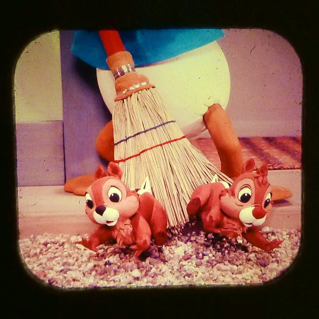 Lance Cardinal Creations: "DONALD DUCK IN FLYING SAUCER PILOTS" VINTAGE ...