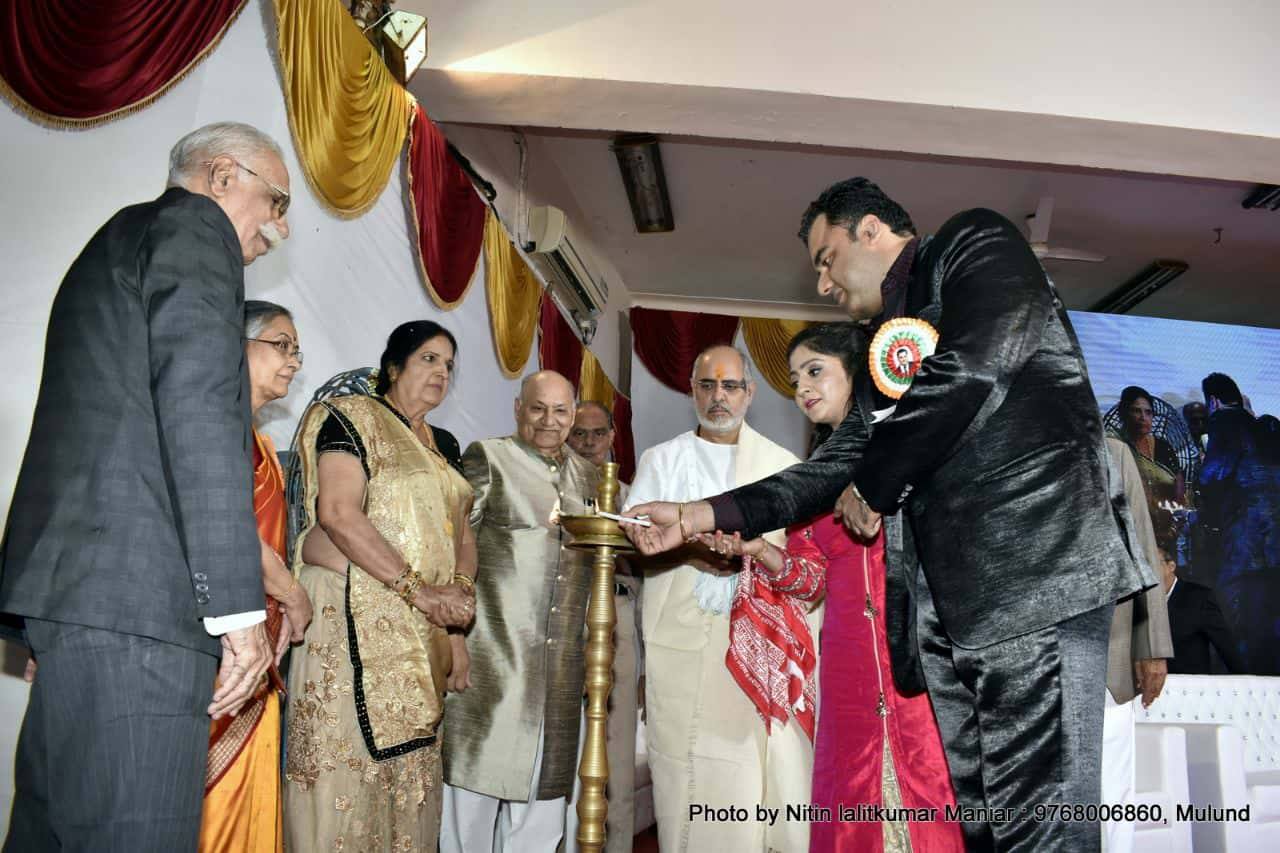 SHREE RAMESHBHAI OZA (BHAI SHREE)