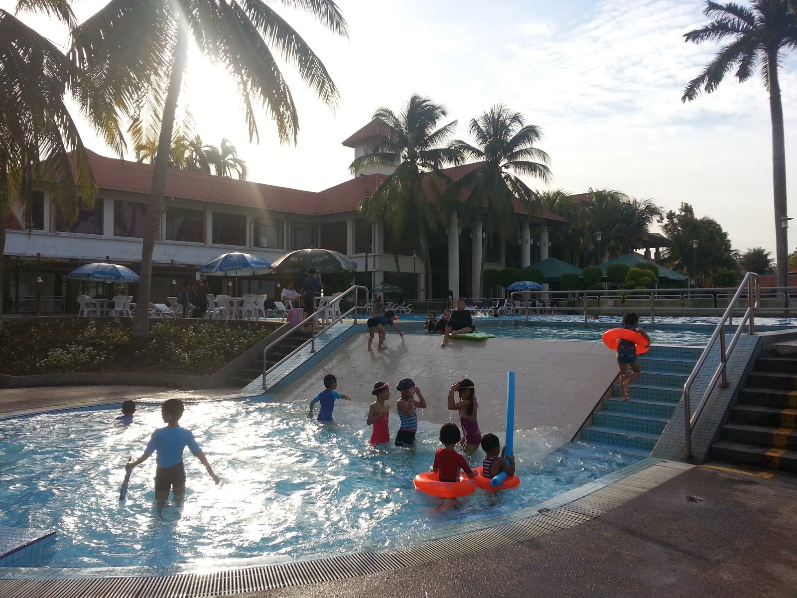 aku: Nilai Springs Golf & Country Resort