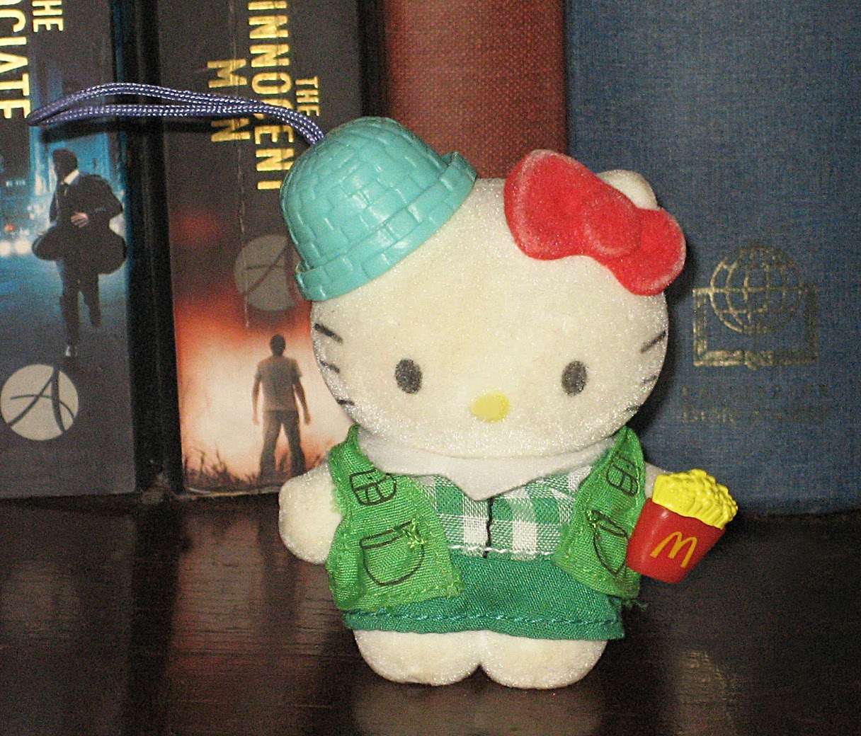 Percy's Fast Food Toy Stories : Kitty and French Fries McD