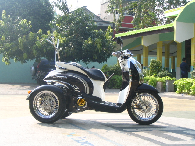 Modifikasi JOK MOTOR: Jok SCOOPY Roda 3 Pesanan Bpk. Abi Muara Enim SUMSEL