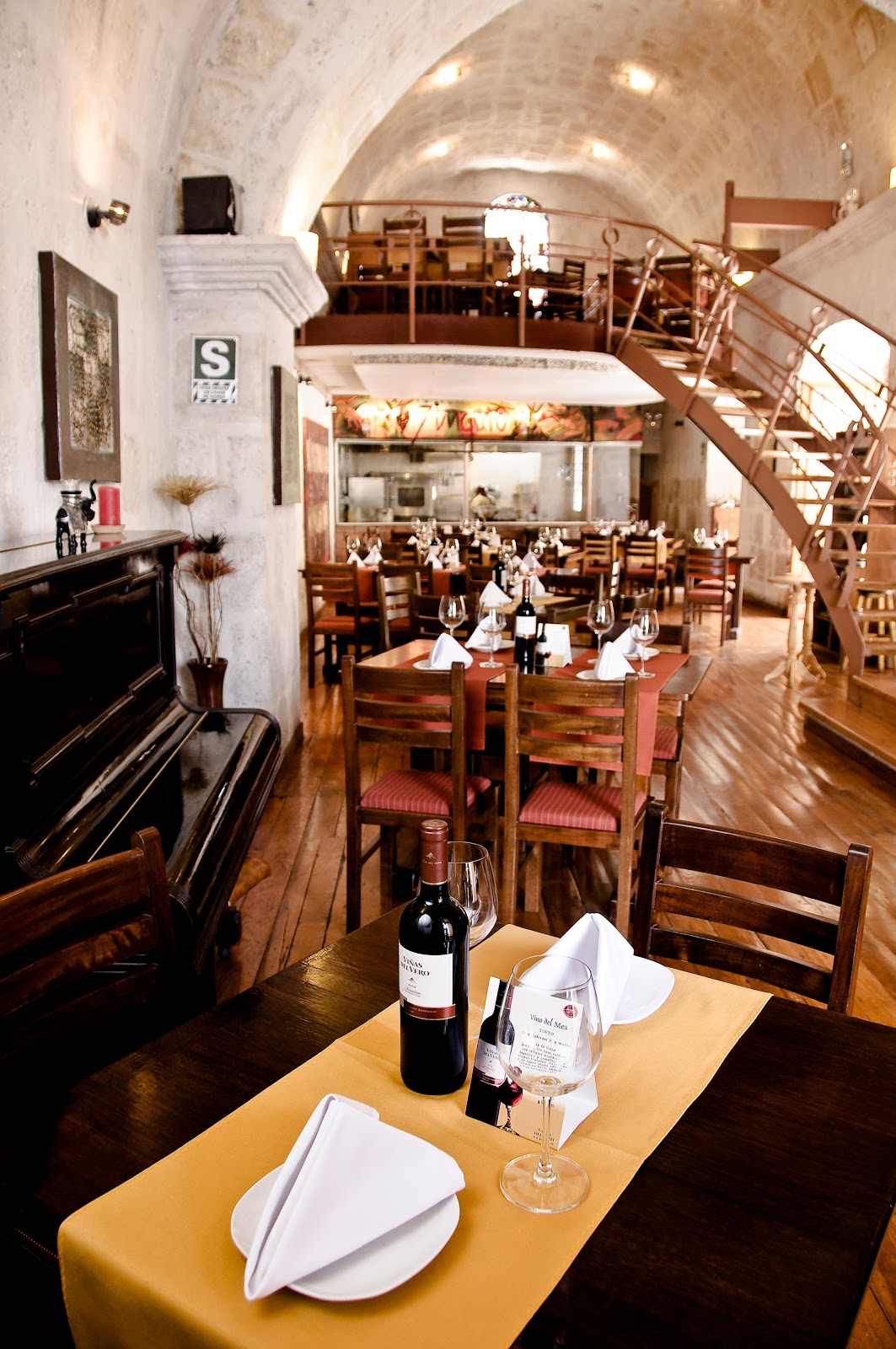 Zingaro Restaurant: PHOTOS