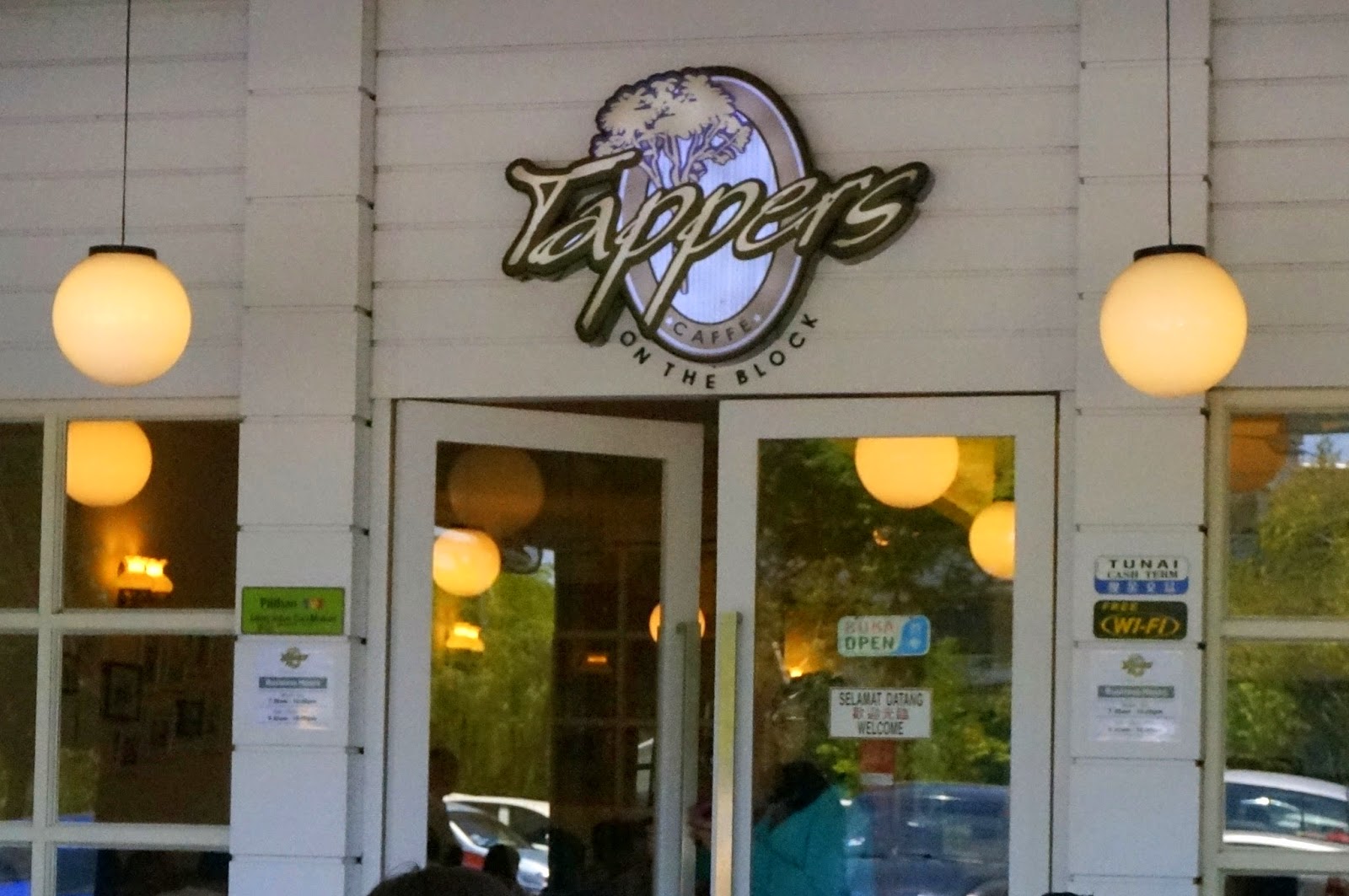 Sheemz's Mioozing's: Tappers Cafe On the Block: Lunch selection a must try~