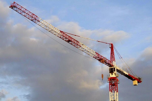 Machines in Australia: What Is So Special About Slew Crane?