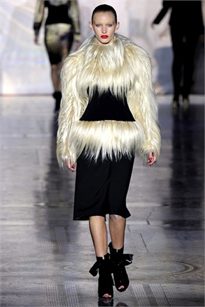 I Loved the Yeti: Fashion Roundup