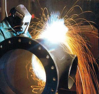 Pipe Slotting Machines: Industrial Pipe Slotting Machine Wholesaler