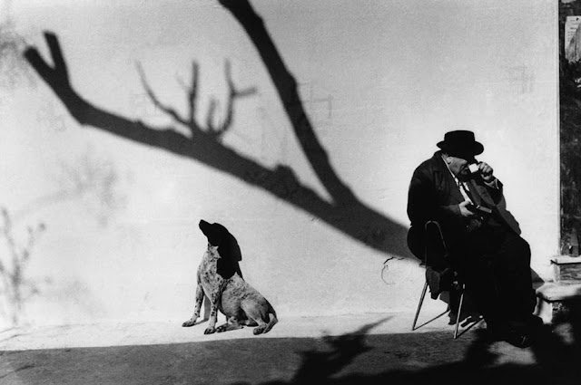 OLTRE IL MURO: ARTE e FOTOGRAFIA: NIKOS ECONOMOPOULOS | PHOTOGRAPHER