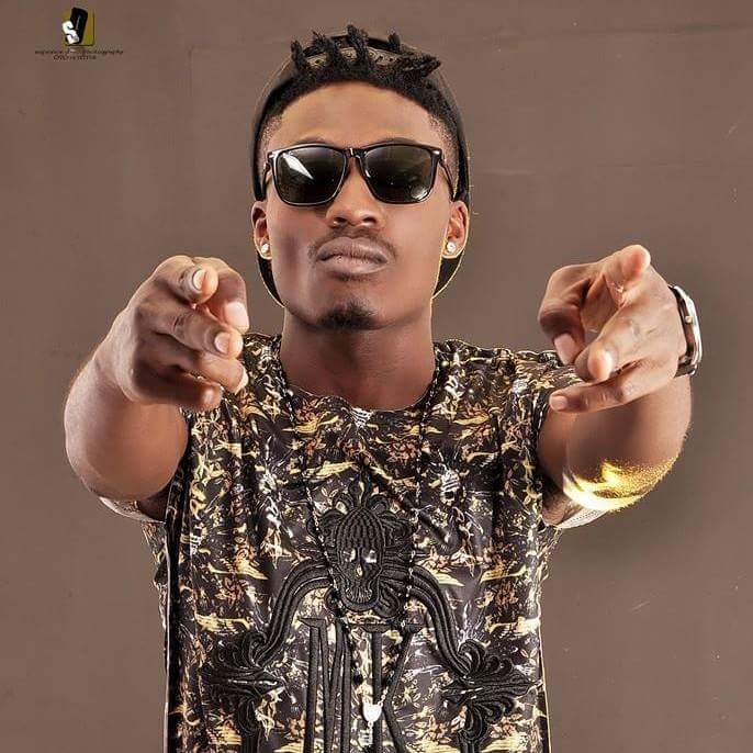 BBNaija: Efe Reveals How He Was Able To Cope With Other Housemates ...