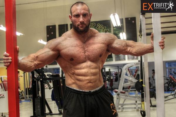 Muscle Bear Hairy: Peter Brezna