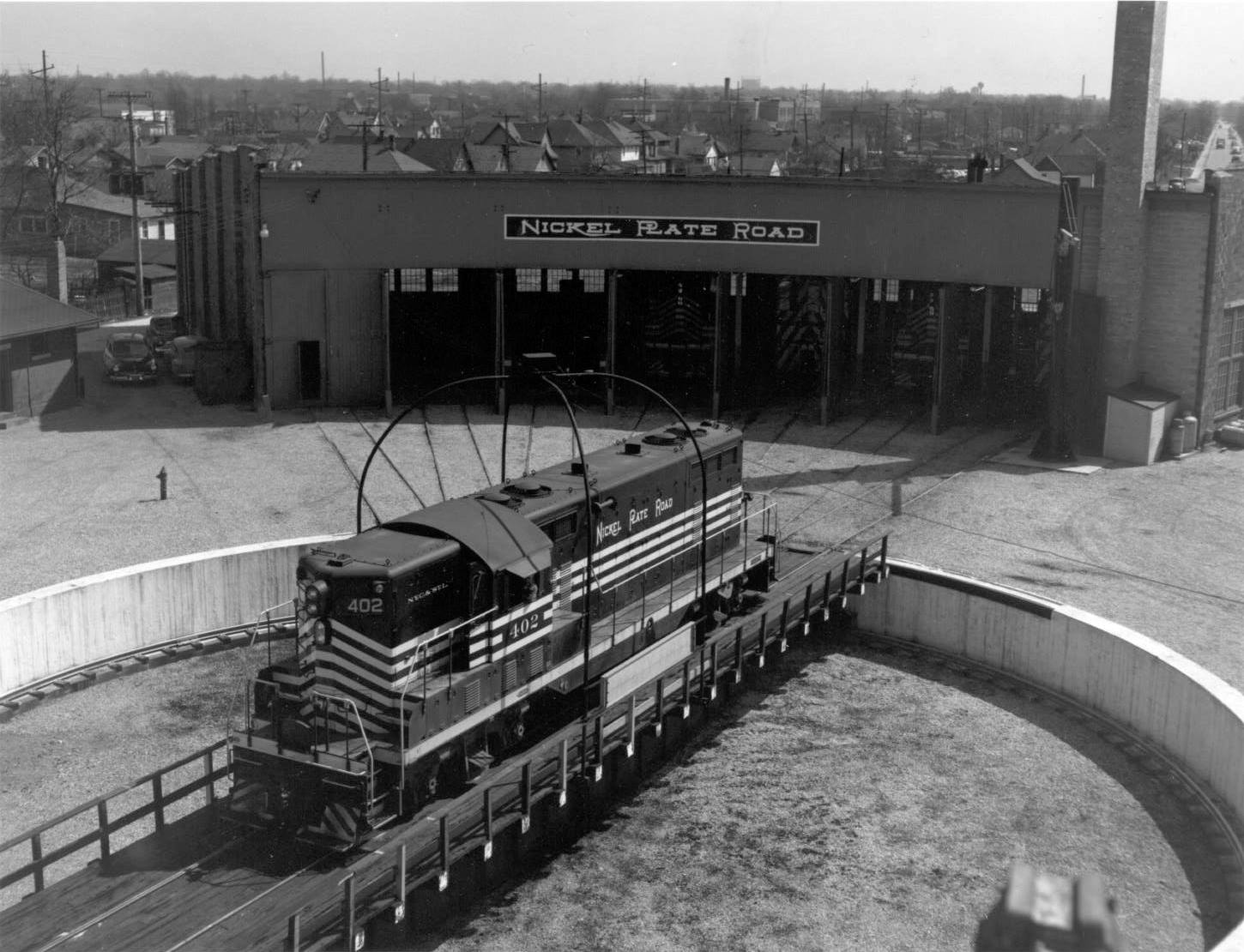 Towns and Nature: Indianapolis, IN: NKP (LE&W) Roundhouse