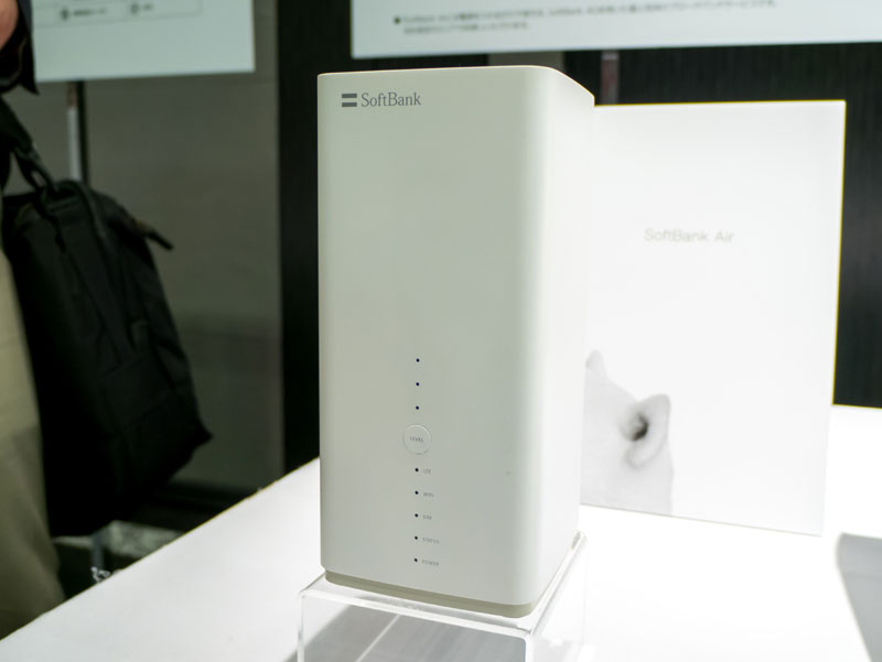 【端末レポート】12月17日発売のSoftBank AirのAirターミナル2。ソフトバンク回線をデータ量制限なく使える固定回線代わりのLTE ...