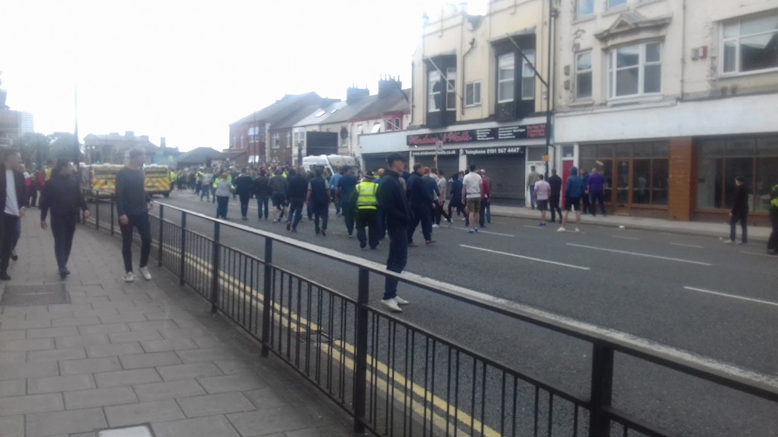 Football Hooligan Pictures: 2017