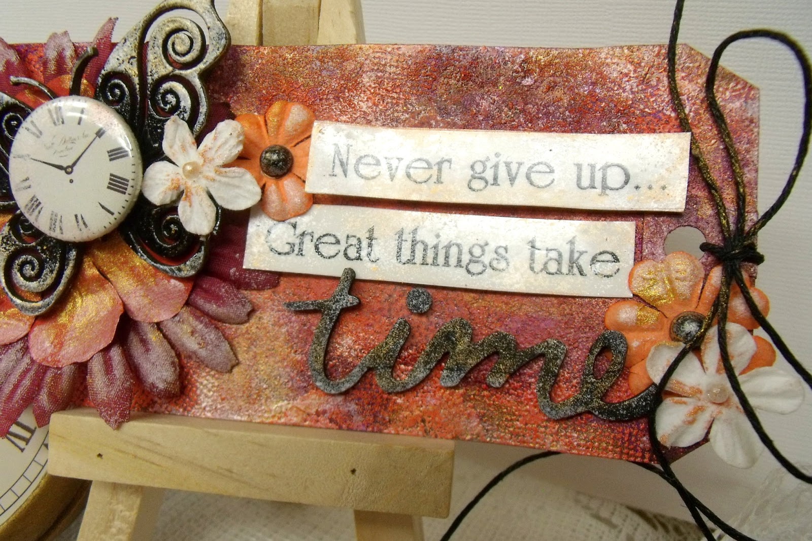 Scrap-Utopia: Time Tag (More Than Words Mini Challenge)