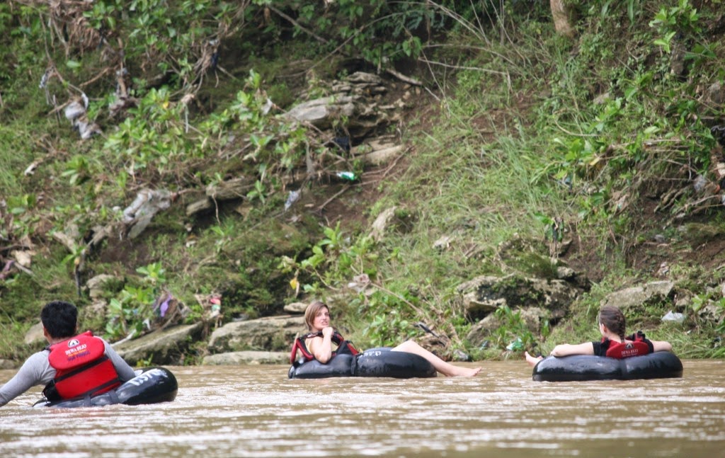 Trip Goa Pindul : River Tubing / Fun Tubing Sungai Oyo