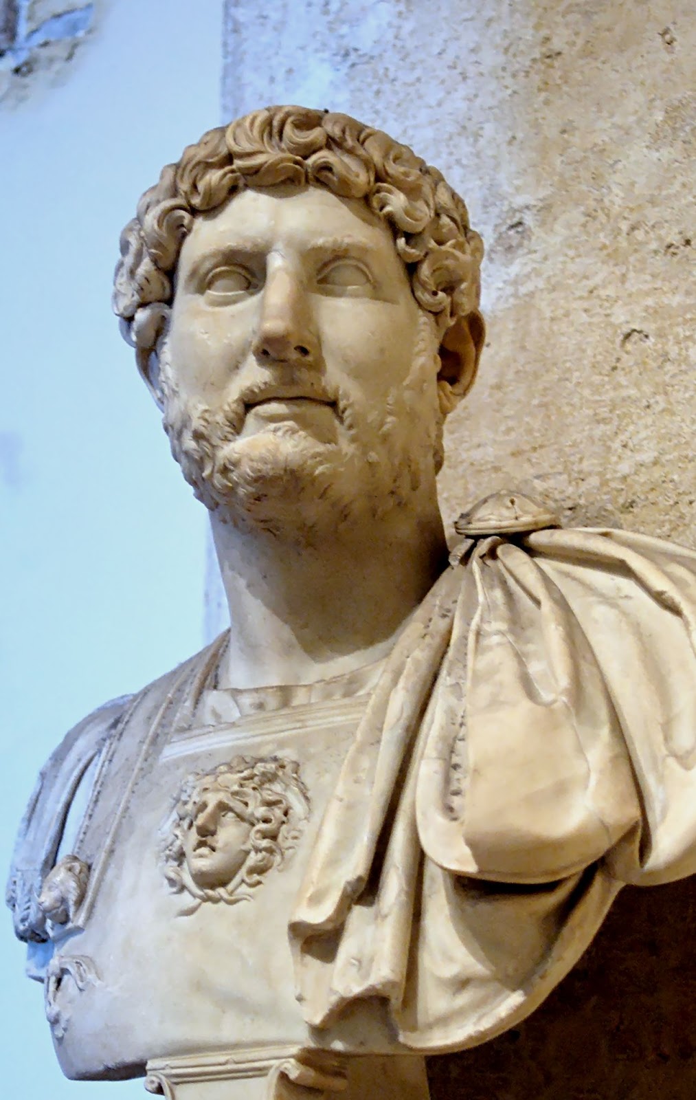 museo del retrato: Emperador Adriano (76-138 despues de Cristo)