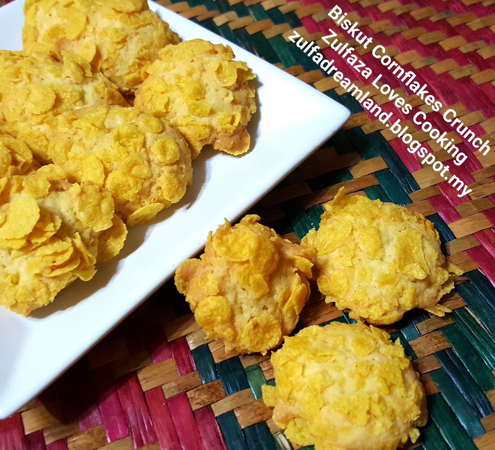 ZULFAZA LOVES COOKING: Cornflake crunch cookies/ Biskut conflakes crunch.