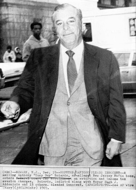 Sopranos Based on Which Crime Family? Not DeCavalcantes...