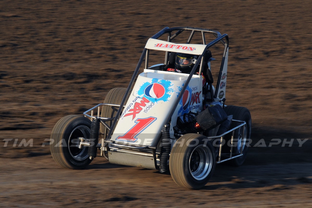 Racepix Sports Shorts: 2012 Belleville Midget Nationals, Friday 8-3