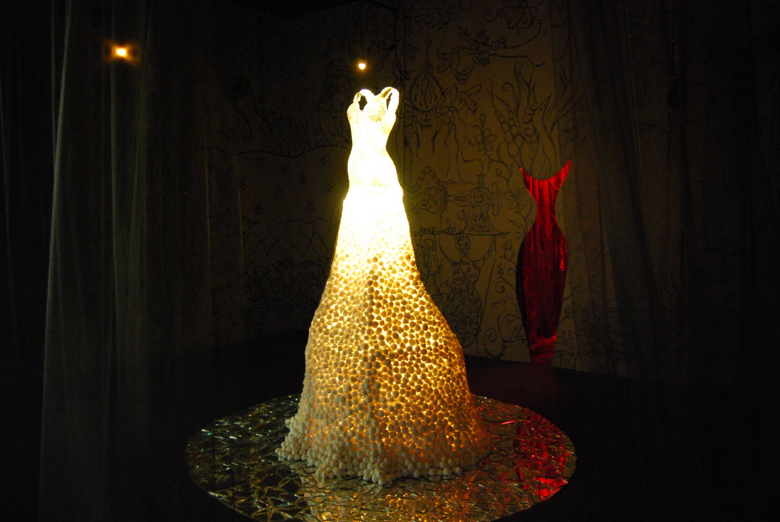 VirginiaCreates: the bustier is leaving the building ... the story ...