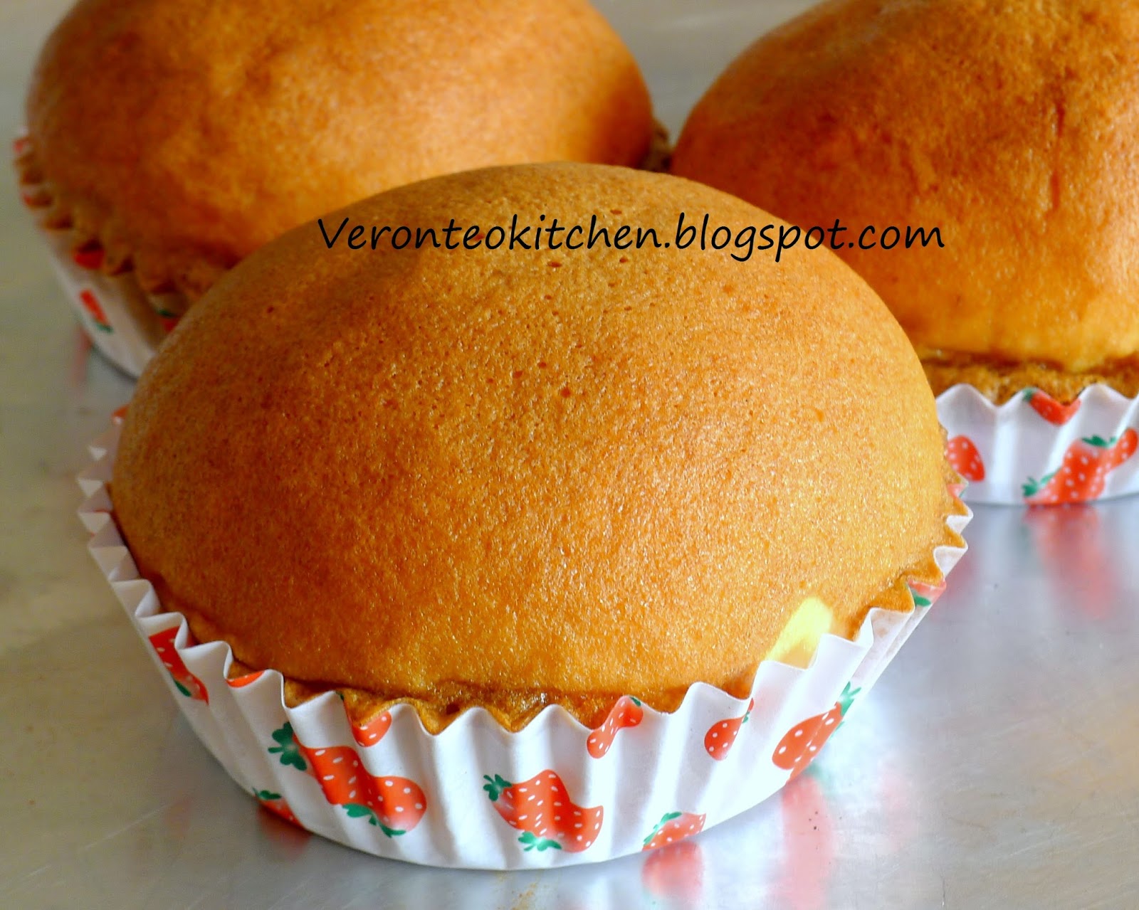 Veronica's Kitchen: Mexican Coffee Buns (Roti Boy/ Paparoti Bun)