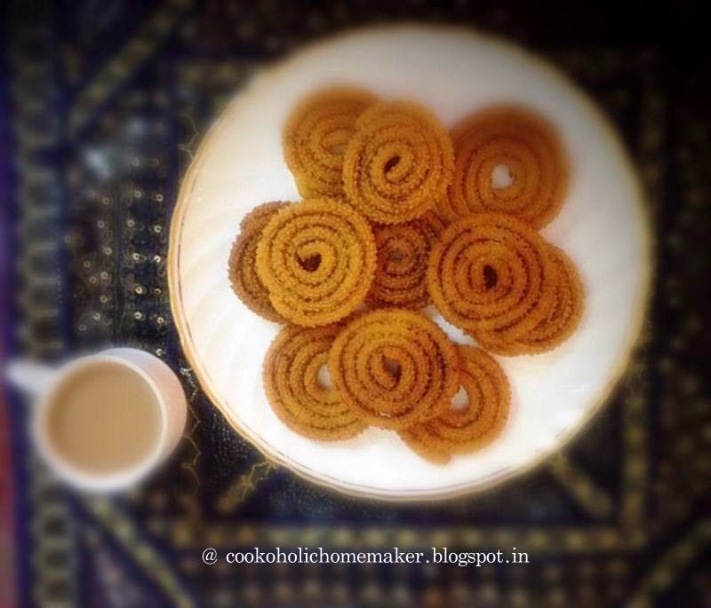 Let's Cook!: Rava Chakli