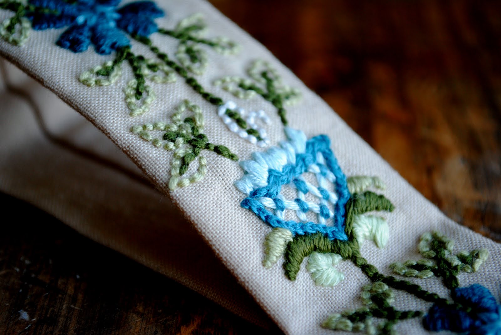 a little sparc: Embroidery Headband