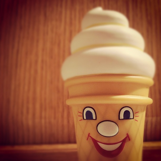 Neato Coolville: WISHING FOR A MISTER SOFTEE ICE CREAM CONE