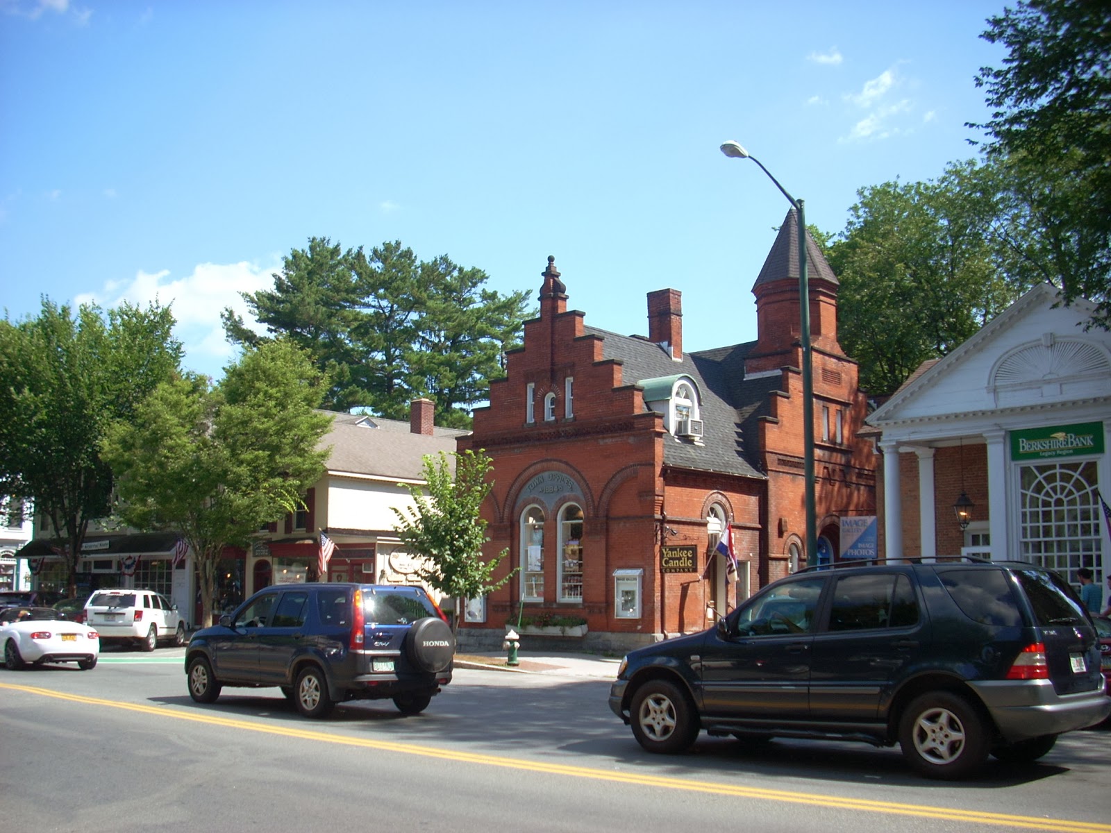 Adventures of an Author: Magical Food Eating Tour - Stockbridge Story