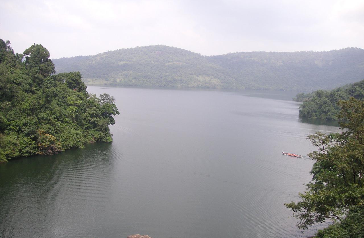 Tamilnadu Tourism: Karaiyar Dam, Papanasam, Thirunelveli