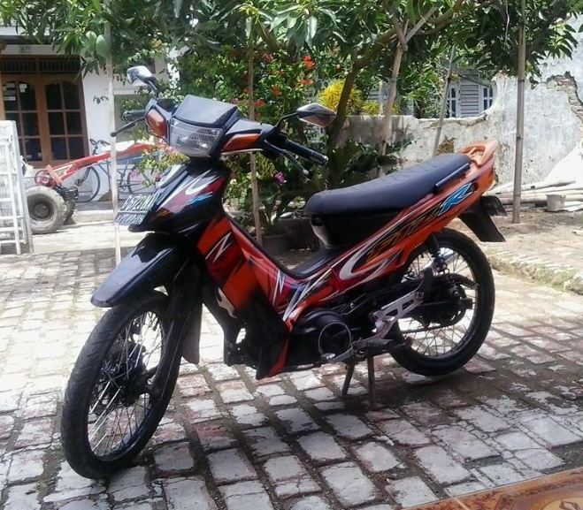 10 Modifikasi keren motor yamaha FIz R Standart tahun 2001