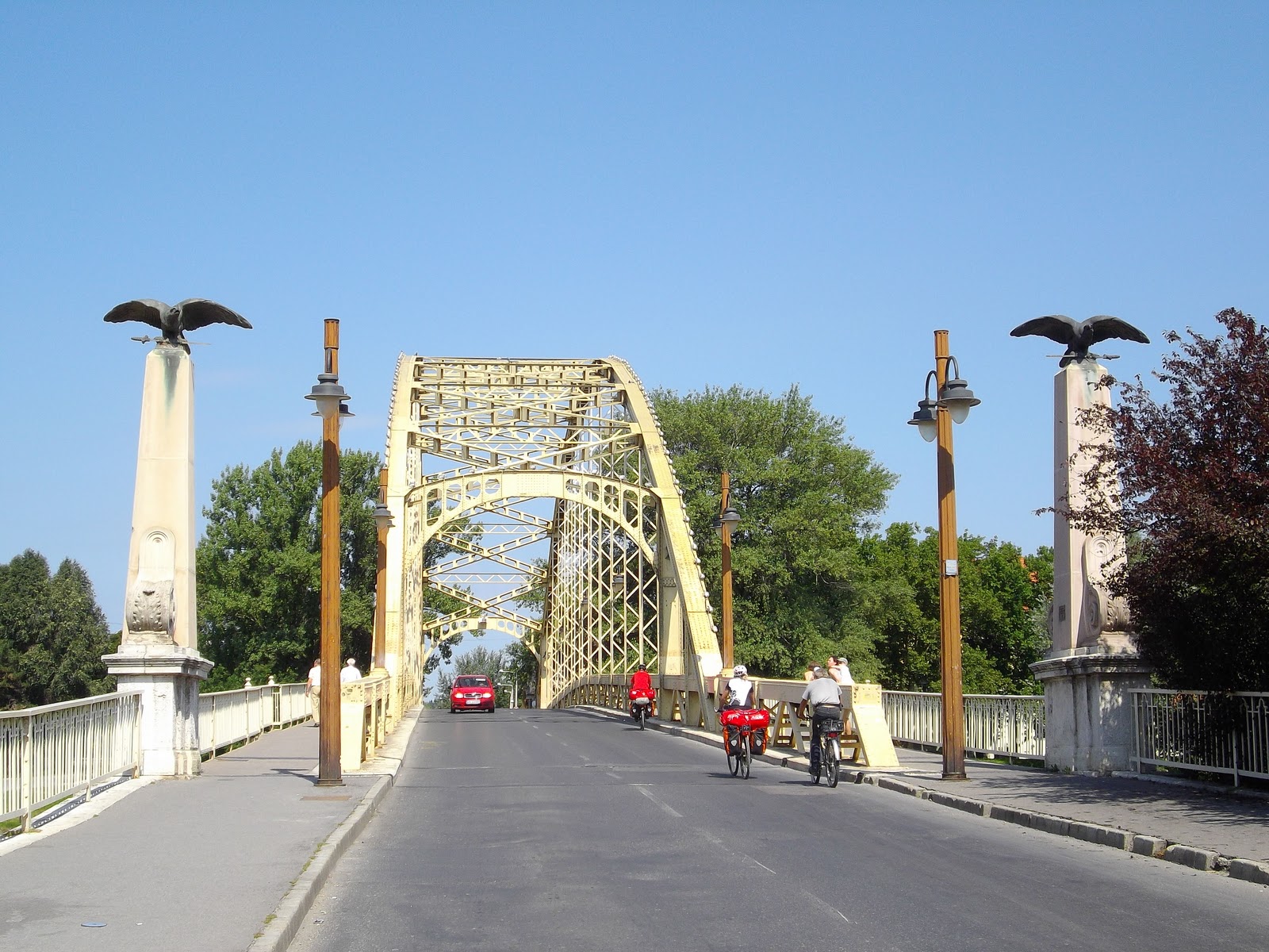 Gyor, Hungary – TRAVEL TO LITTLE KNOWN PLACES