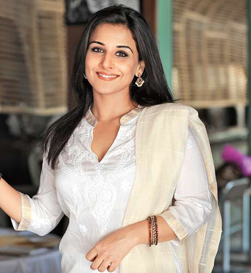 Vidya Balan | Bollywood Stars Fashion Actress Makeup Model Photos Pics