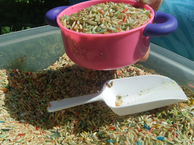 The Simple Craft Diaries: Rice Play Box