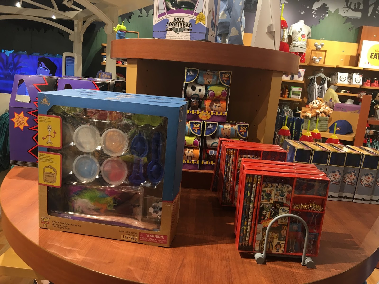 Dan the Pixar Fan: Events: The Disney Store Toy Story 4 Merchandise ...