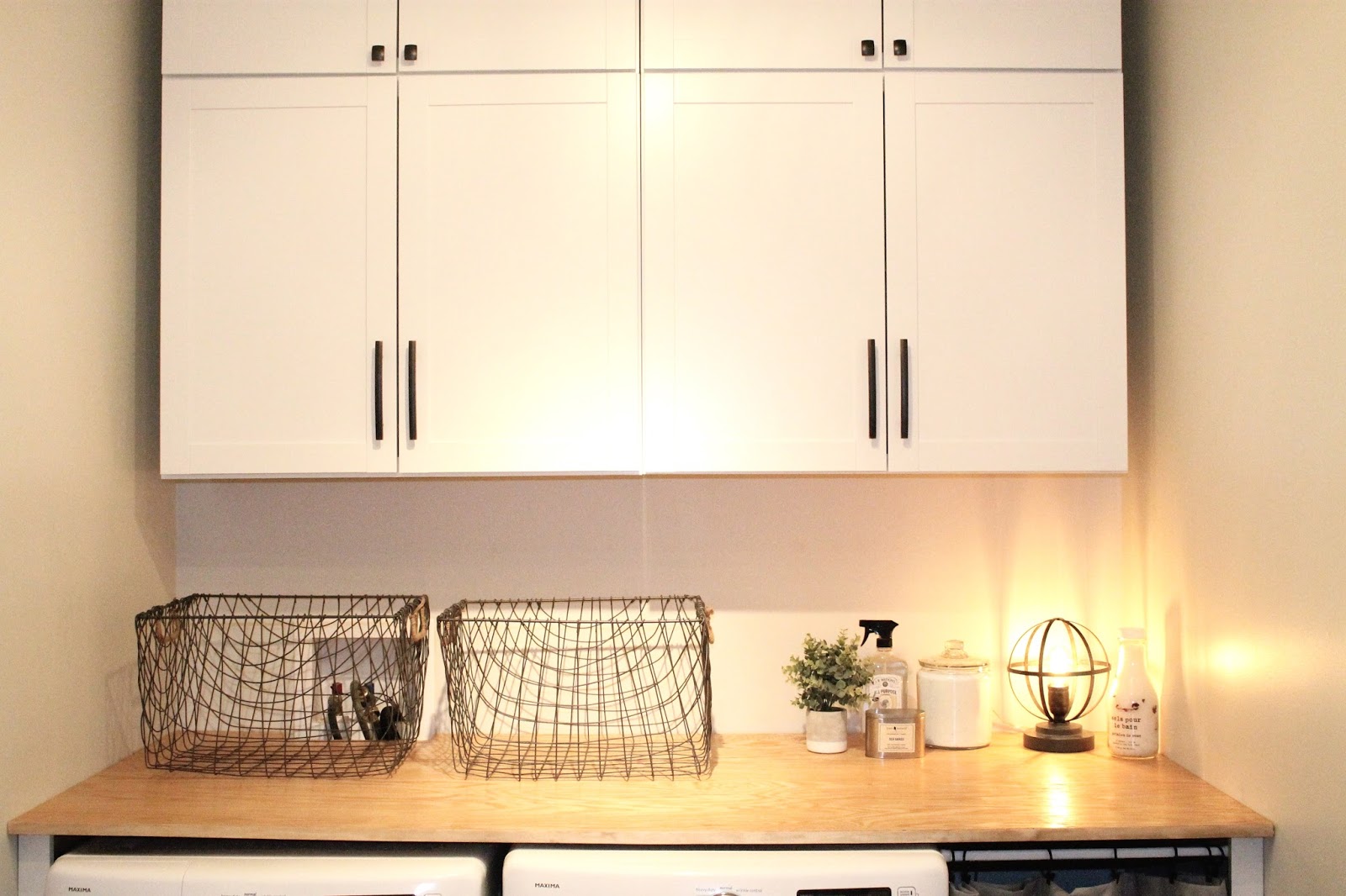 DIY Buffalo Plaid Wallpaper Backsplash - The Unique Nest