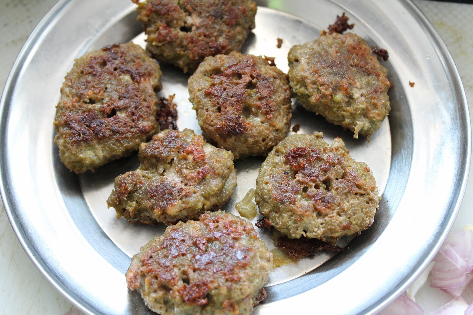MUTTON PATTIES GRAVY