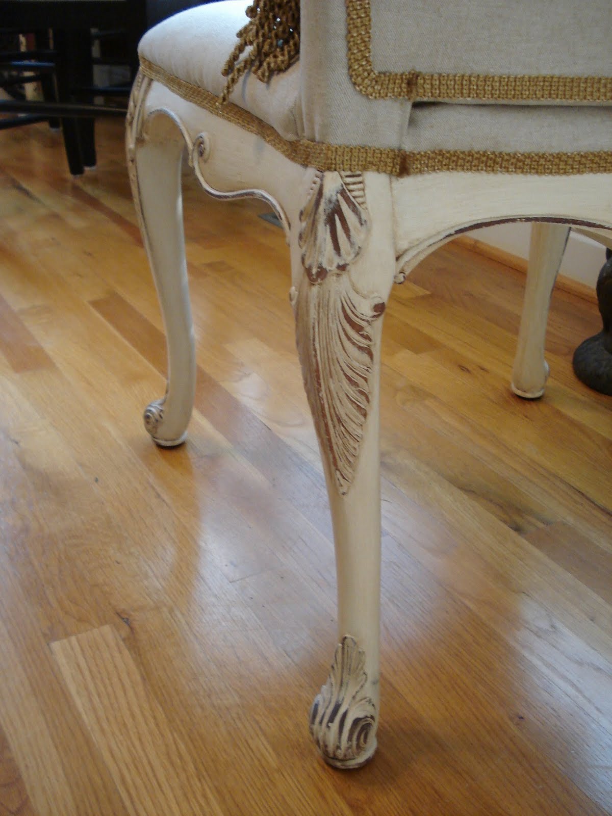 Sensible-Redesign: Fancy Chair