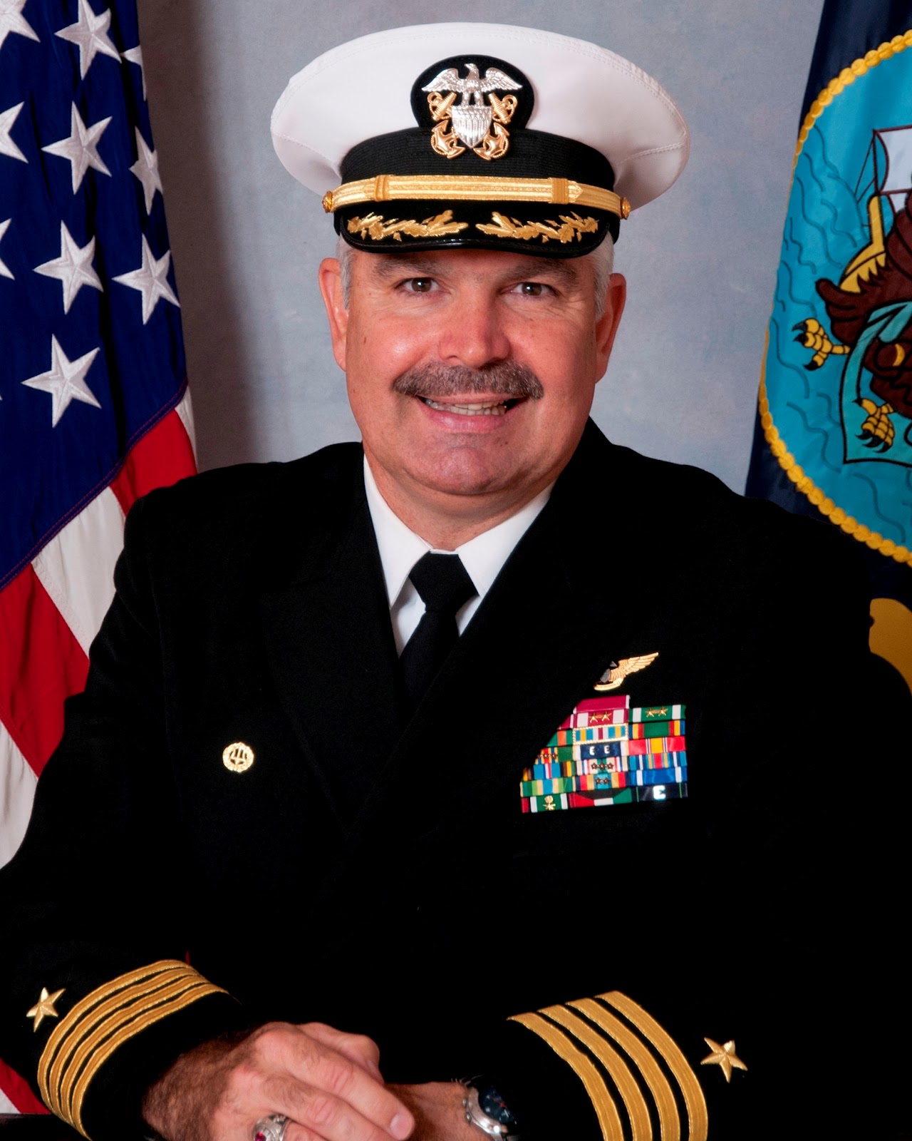 I Like The Cut Of His Jib !!: Navy fires number 18 - then Admirals ...