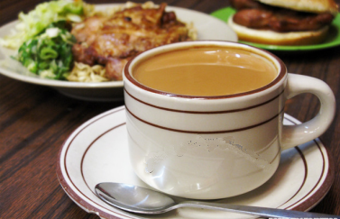 Chai ya maziwa na Viungo - Bwana Msosi